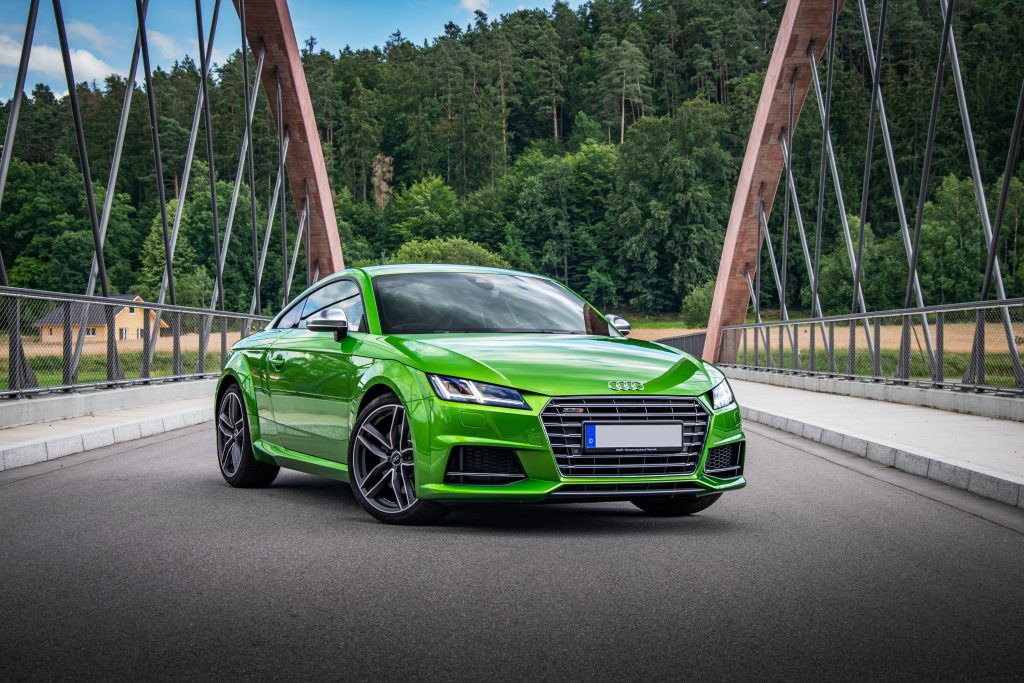 Top 5 Sports Cars for Under 20k - SwapAuto